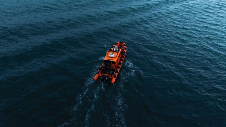 Hefring Marine: Tackling WBV for Vessel Operators with IMAS® - Ocean ...